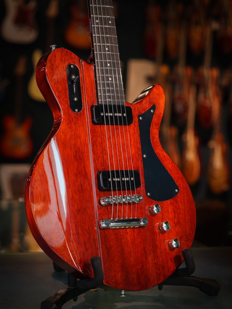 Eastman Juliet P-90 - Kauffmann's Guitar Store