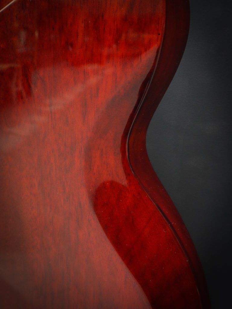 Eastman Juliet P-90 - Kauffmann's Guitar Store