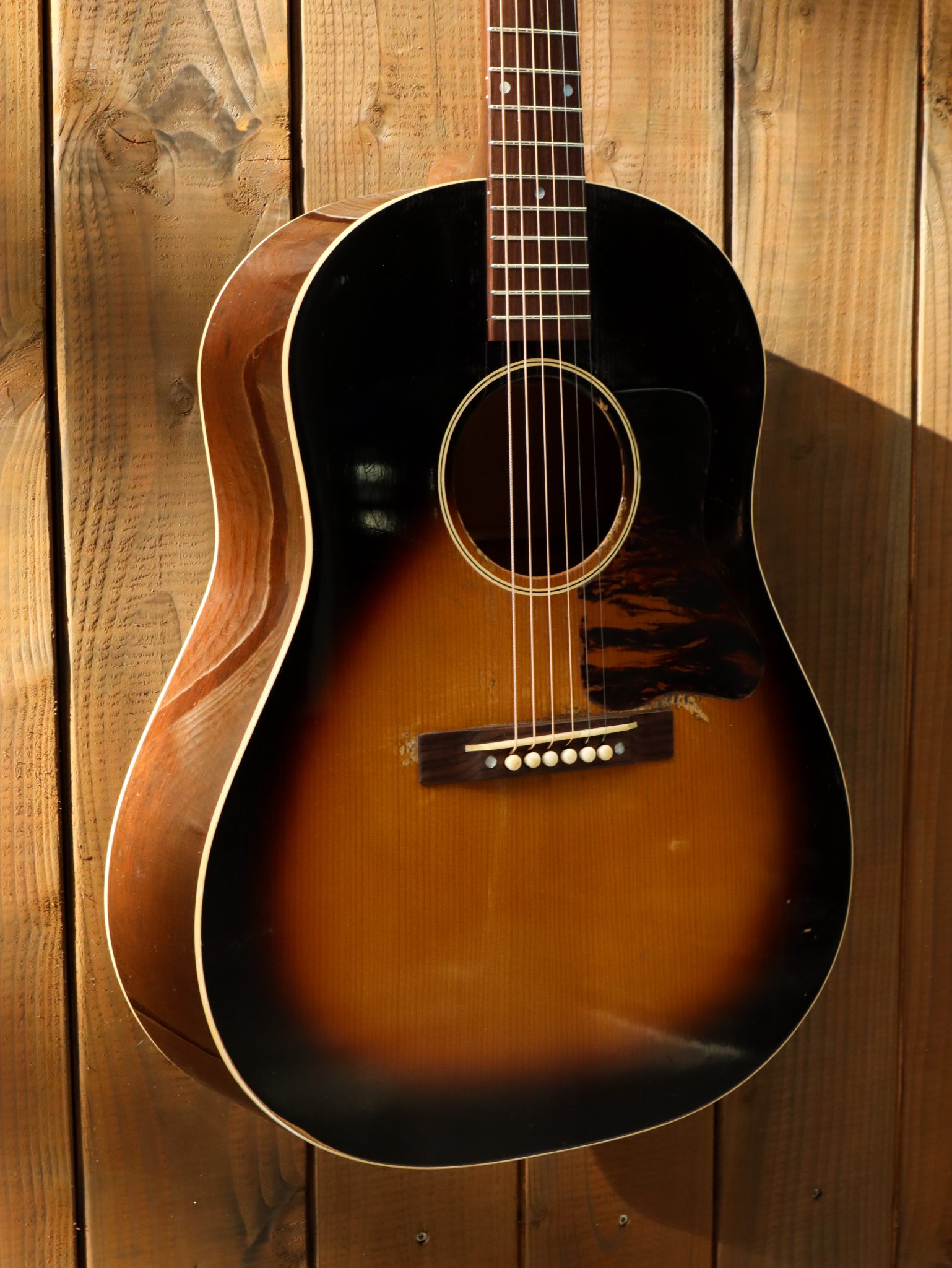 Pre-War Slope Shoulder - Kauffmann's Guitar Store