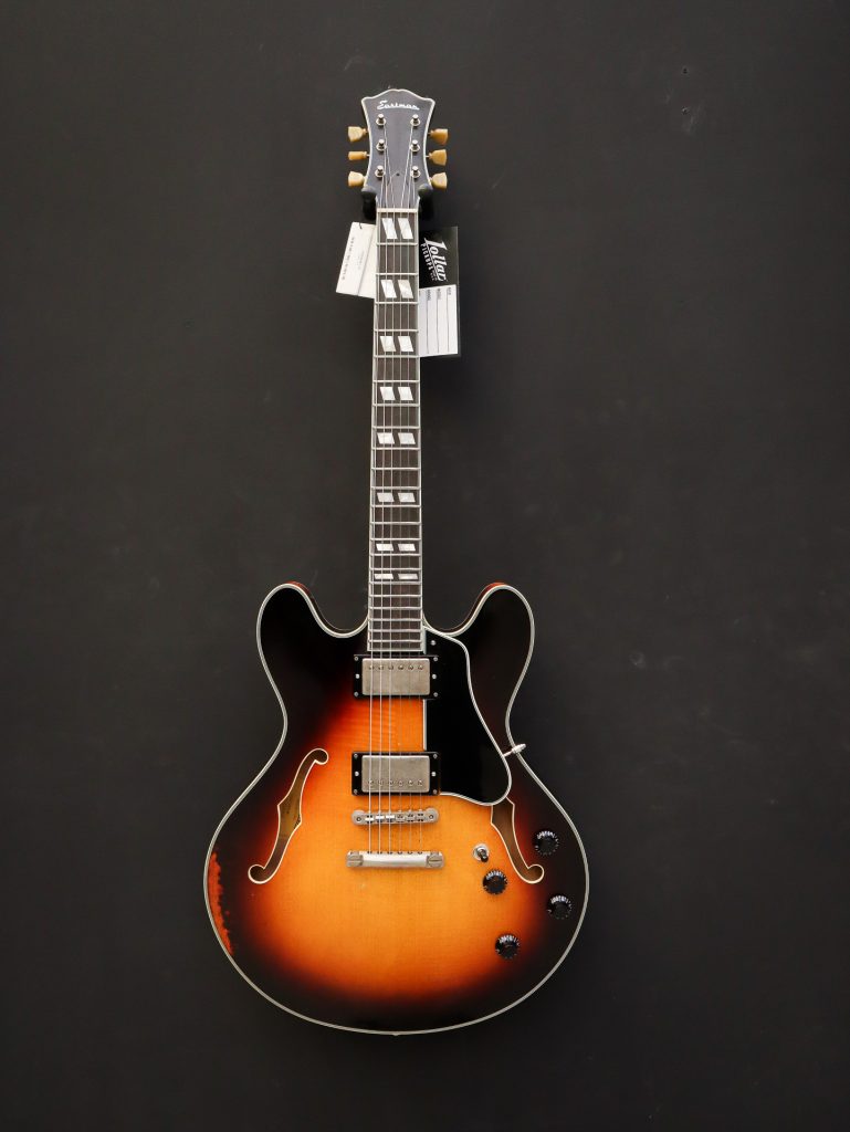 Eastman T59/v Antique Sunburst - Kauffmann's Guitar Store