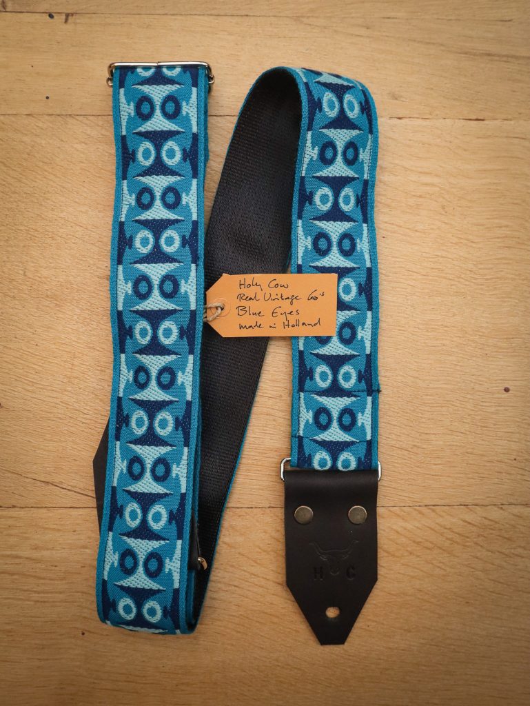 Holy Cow Real Vintage 60's Blue Eyes - Kauffmann's Guitar Store