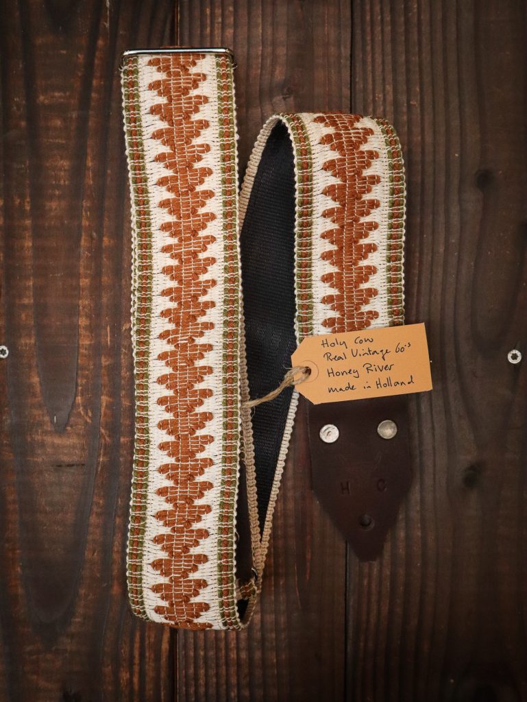 Holy Cow Real Vintage 60's Honey River - Kauffmann's Guitar Store